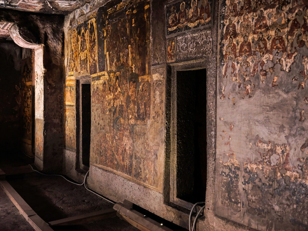 AJANTA AND ELLORA CAVES - The Mysterious Gate